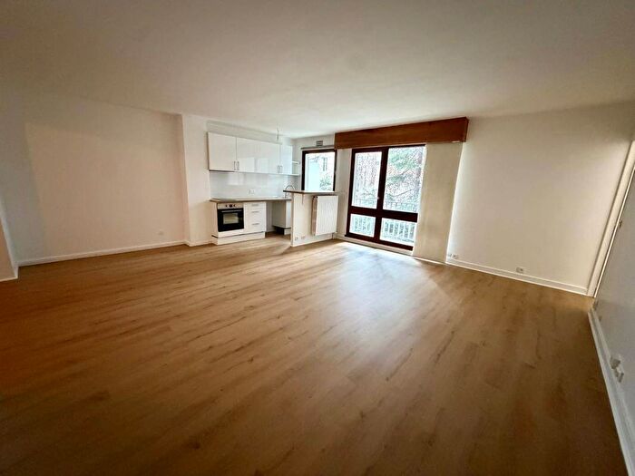 Appartement à louer - Amiraux-Simplon-Poissonniers, Paris ème arrondissement - 1 pièce