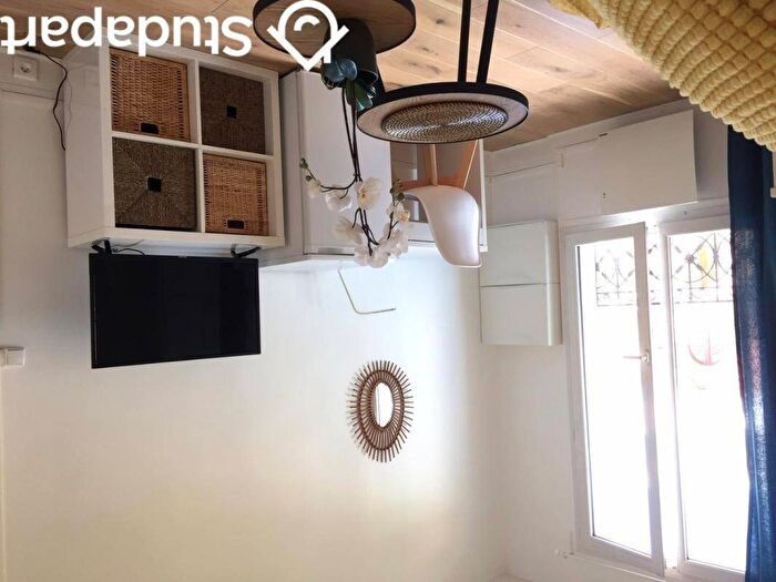 Appartement à louer - Hauts dAsnières-Métro, Asnières-sur-Seine - 1 pièce - 1 chambre