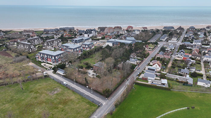 Appartement 5 pièces à Benerville-sur-Mer, à vendre
