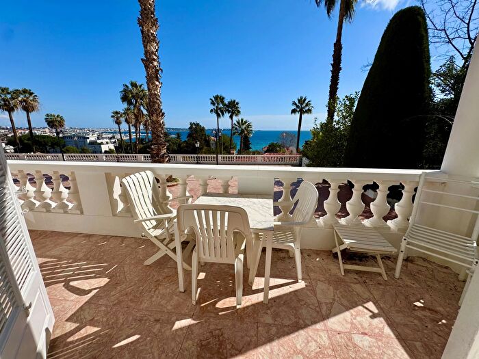 Appartement à vendre - Vallauris, Les Paluds - 6 pièces - 3 chambres