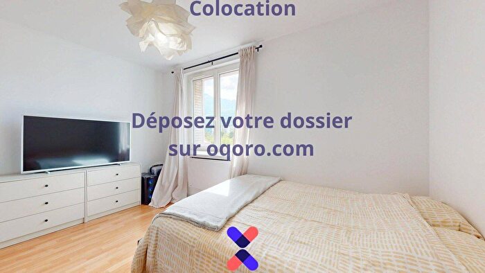 Appartement à louer - Abry, Grenoble - 4 pièces - 3 chambres