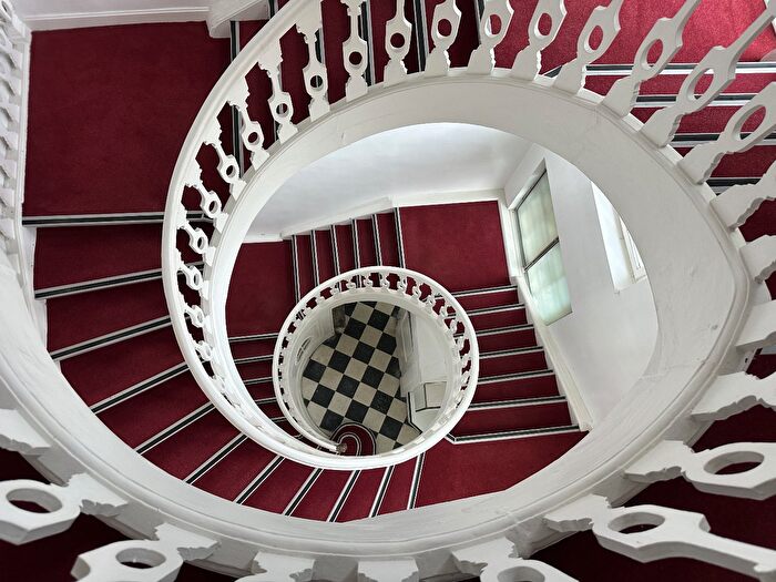 Maison à vendre - Valenciennes - 14 pièces - 8 chambres