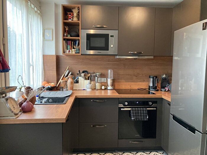 Appartement à louer - Le Vieux-Saint-Maur, Saint-Maur-des-Fossés - 3 pièces - 2 chambres