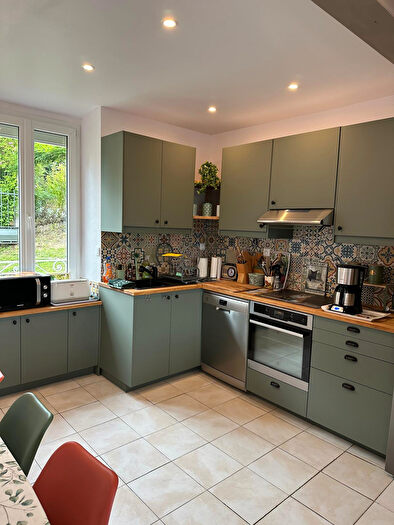 Maison à vendre - Salins - 5 pièces - 3 chambres