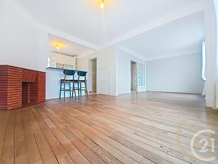 Maison à vendre - Notre-Dame-de-Gravenchon - 6 pièces - 5 chambres