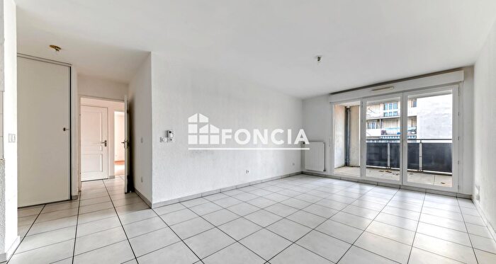 Appartement à vendre - Lyon e , Etats Unis - 3 pièces - 2 chambres