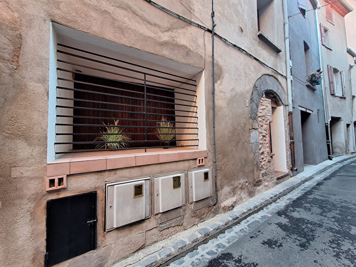 Appartement à louer - Ille-sur-Têt - 2 pièces - 1 chambre