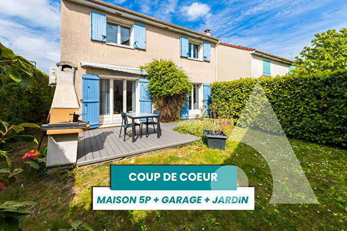 Maison 5 pièces à vendre - Courcouronnes, Bérégovoy Sud
