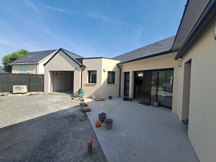 Maison 5 pièces à Beaucouzé, à louer