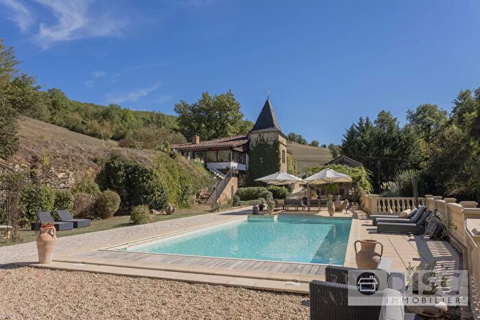 Varen : Maison 10 pièces à vendre