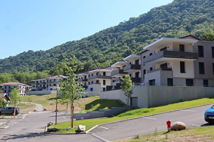 Maison 3 pièces à vendre à Poisat