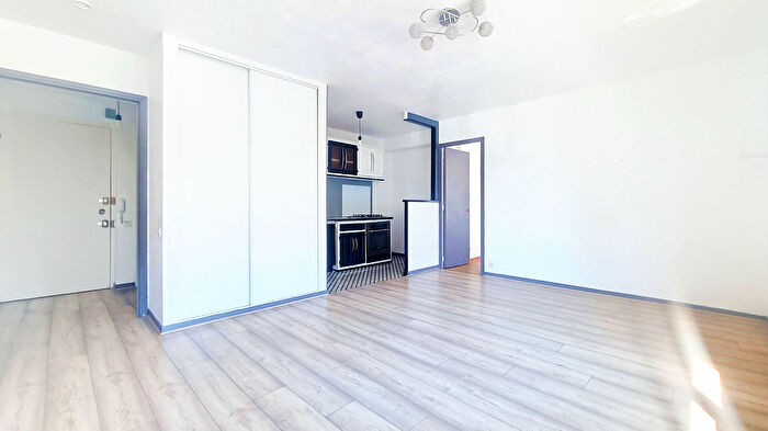 Martigues, Ferrières, Hôtel de Ville, L'Ile : Appartement 2 pièces à vendre