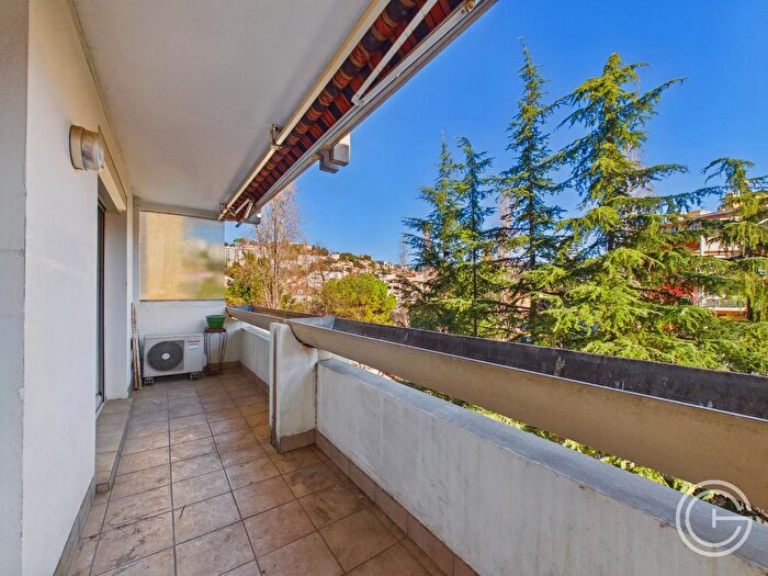 Appartement à vendre - Nice, Pasteur - 2 pièces - 1 chambre