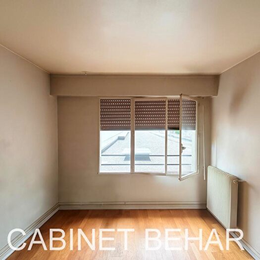 Appartement à vendre - Paris e  - 1 pièce