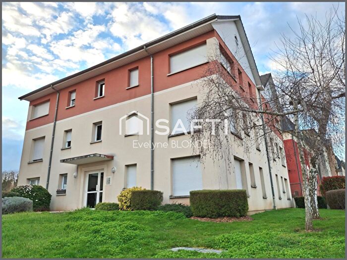 Appartement à vendre - Saint-Just-en-Chaussée - 3 pièces - 2 chambres