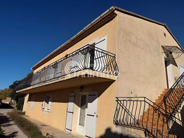 Appartement à louer - Morières-lès-Avignon - 4 pièces