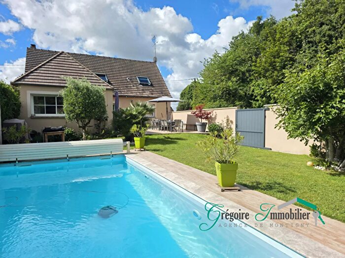 Maison 5 pièces à vendre à Montigny-sur-Loing