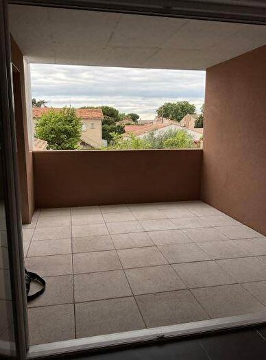 Appartement à louer - Peripherie, Vias - 2 pièces - 1 chambre