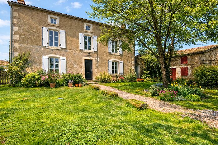 Maison à vendre - Sainte-Néomaye - 8 pièces - 4 chambres
