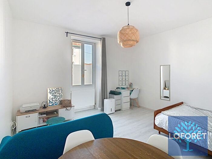 Appartement à louer - Dax, Saint-Pierre - 1 pièce