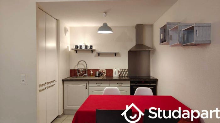 Nord, Bischheim : Appartement 2 pièces à louer