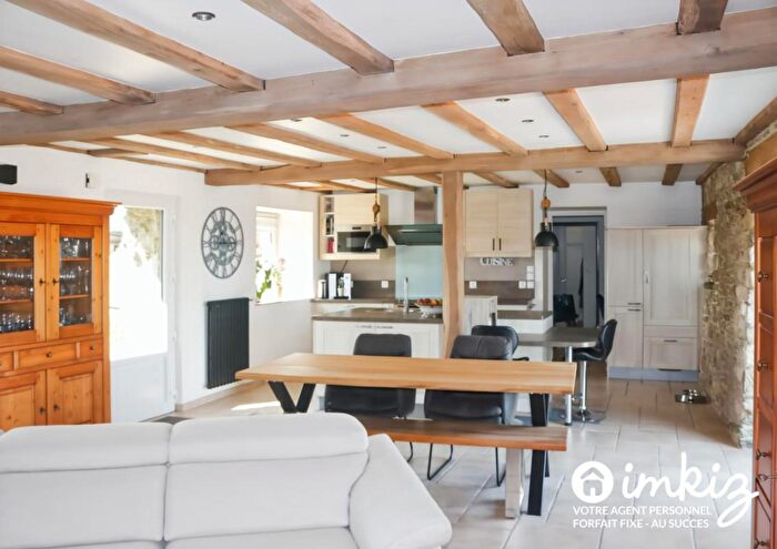 Maison à vendre - Plouénan - 9 pièces - 4 chambres