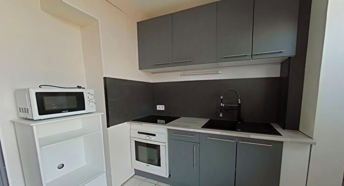 Appartement 4 pièces à louer - Villeurbanne, Buers