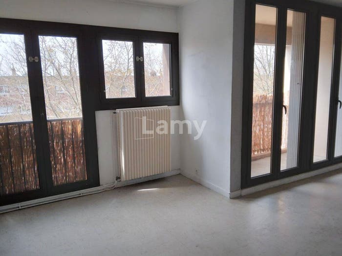La Gandonne, Salon-de-Provence : Appartement 4 pièces à louer