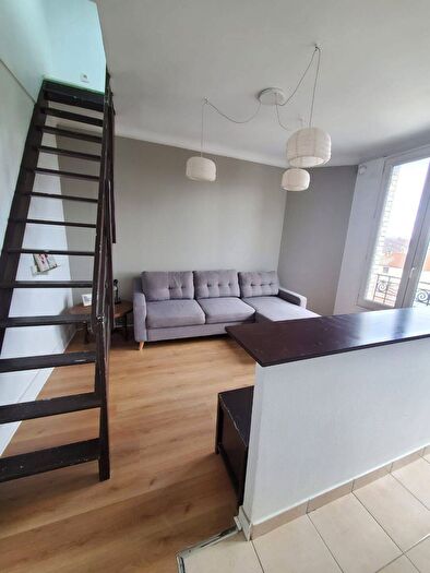 Appartement à louer - Paul Dupont-Camille Desmoulins, Livry-Gargan - 2 pièces - 1 chambre