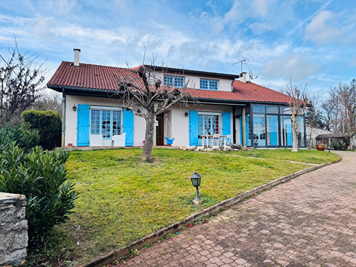 Maison à vendre - Peschadoires - 5 pièces - 3 chambres