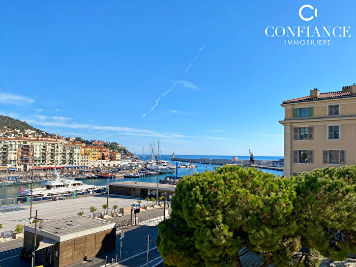Appartement 2 pièces à Nice, Le Port, à vendre