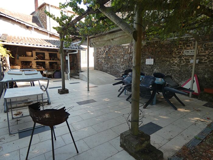 Maison 6 pièces à vendre à Le Mesnil-Villement