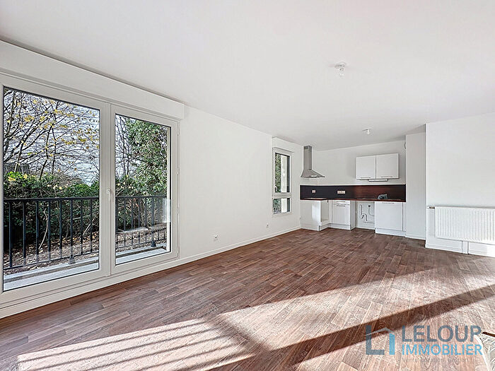 Appartement à louer - Bourg-Achard - 4 pièces - 3 chambres