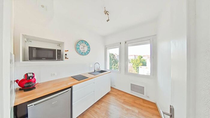 Appartement 1 pièce à Centre Ville, Valence, à louer
