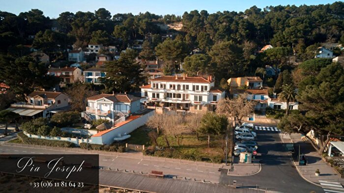 Maison à vendre - Leucate - 12 pièces - 8 chambres