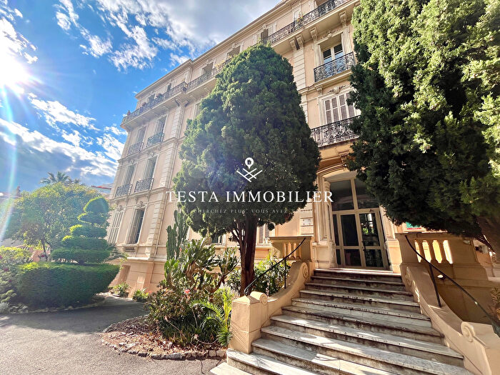 Appartement à vendre - Menton, Hôtel de Ville, Vieille Ville, Musée, Madone, Carnolès - 8 pièces - 5 chambres