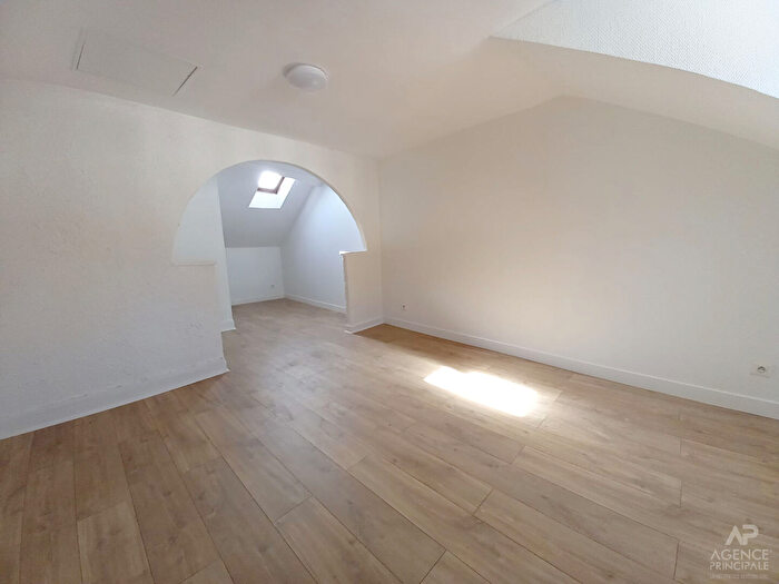 Rueil-Malmaison, Coeur de Ville - Appartement 2 pièces à louer