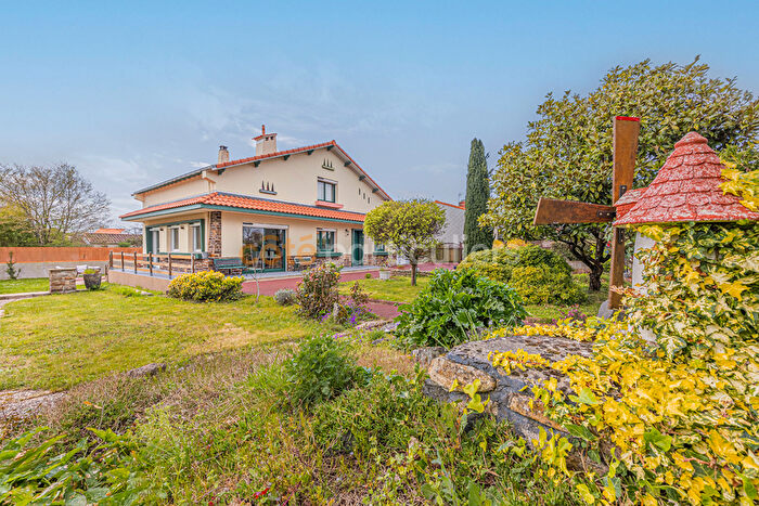 Maison à vendre - Bouguenais, Le Fougan, La Gaudinière - 9 pièces - 5 chambres