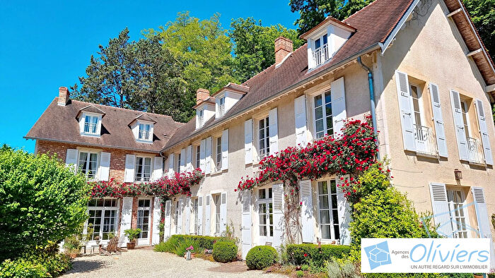 Maison à vendre - La Celle-les-Bordes - 11 pièces - 5 chambres