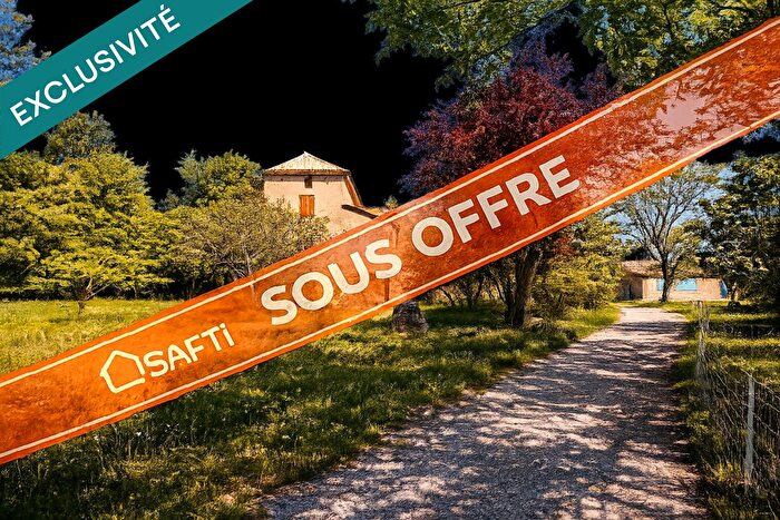 Ongles - Maison 6 pièces à vendre