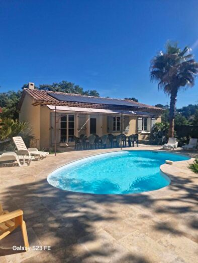 Maison 7 pièces à Le Thoronet, à vendre