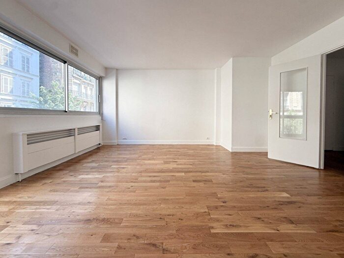 Appartement 4 pièces à Muette Sud, Paris 16ème arrondissement, à louer
