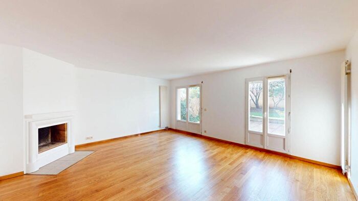 Maison à louer - Centre Ville, Croissy-sur-Seine - 6 pièces - 5 chambres