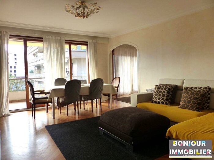 Appartement à louer - Ayguinards, Meylan - 3 pièces - 2 chambres