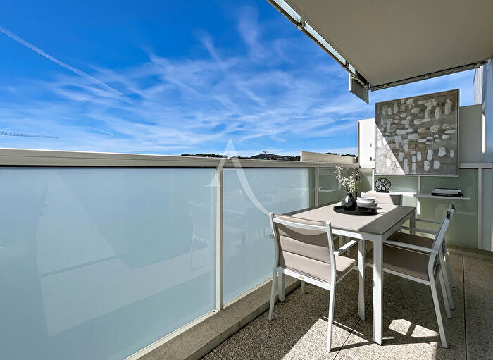 Appartement 2 pièces à Antibes, Rastines, Super Antibes, Laval, La Fontonne, à vendre
