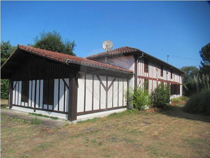 Maison à vendre - Luglon - 8 pièces - 4 chambres