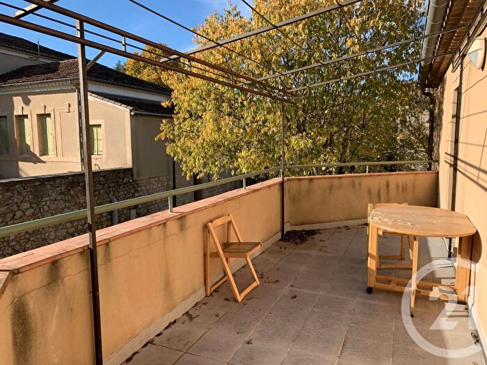 Appartement à louer - Verfeuil - 4 pièces - 3 chambres