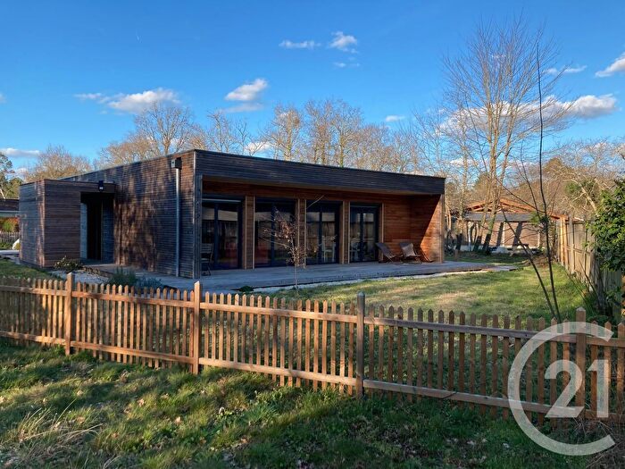 Maison à vendre - Biganos - 6 pièces - 3 chambres