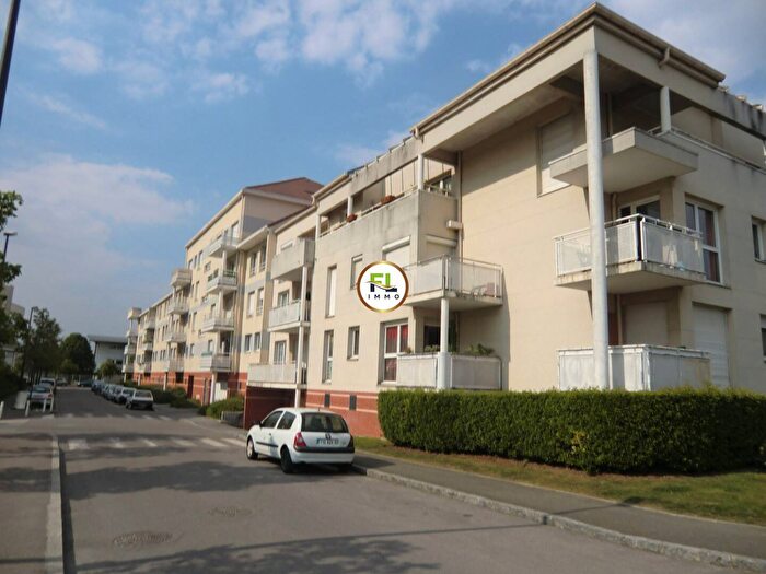Champs de Villars, Achères : Appartement 2 pièces à louer