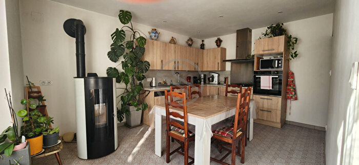 Maison à vendre - Sardieu - 4 pièces - 3 chambres